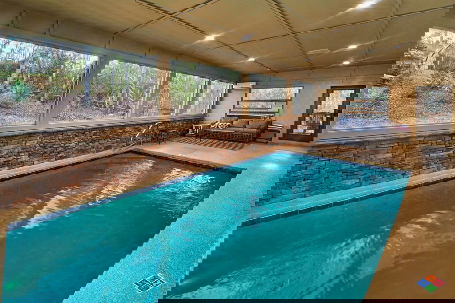 Adventure Splash Cabin