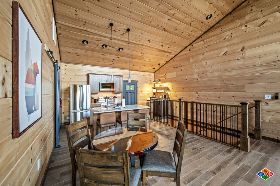 Cedar Hawk Springs Cabin