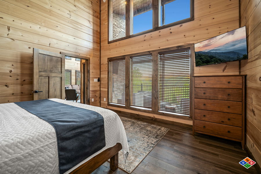 Cedar Hawk Springs Cabin