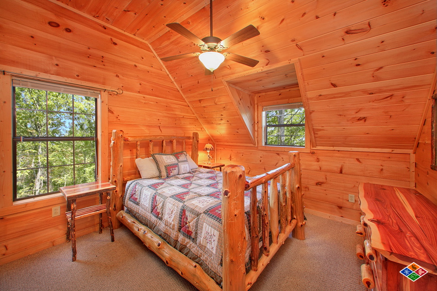 Grand Timber Lodge - Gatlinburg Cabin - Smoky Mountains