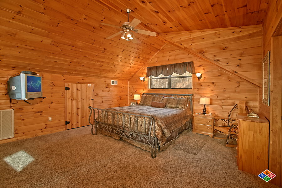 Hawks Ridge - Gatlinburg Cabin - Smoky Mountains