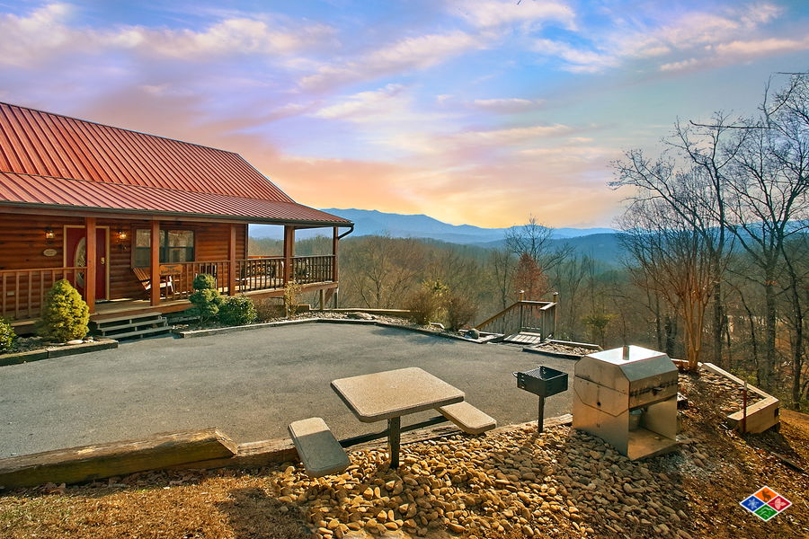Hawks Ridge - Gatlinburg Cabin - Smoky Mountains