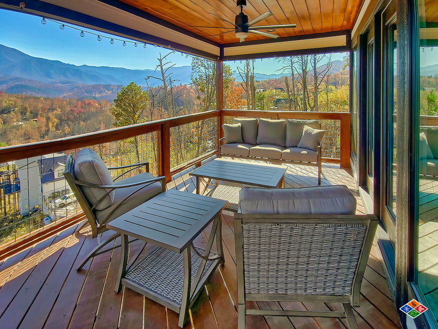 LeConte Luxury Lodge - Unbelievable Mountain Views