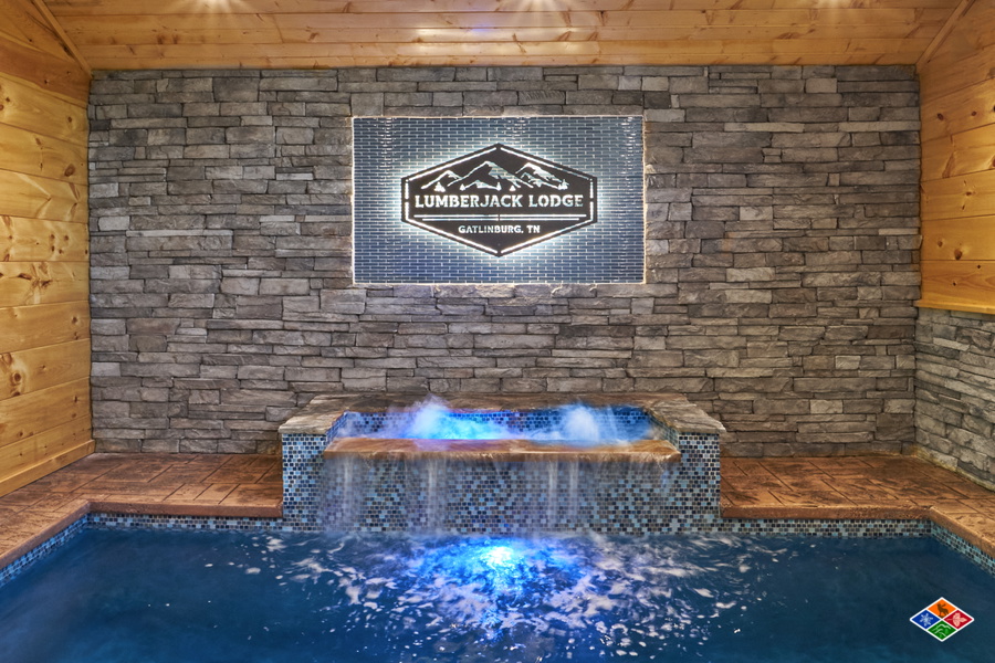 Lumberjack Lodge - Gatlinburg Cabin - Smoky Mountains
