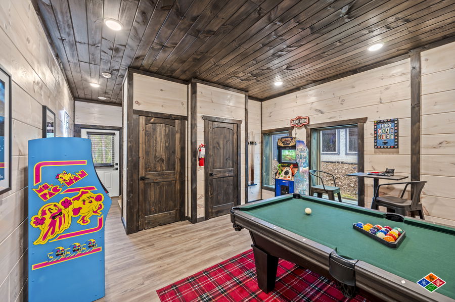 Magnolia Pool Lodge Cabin