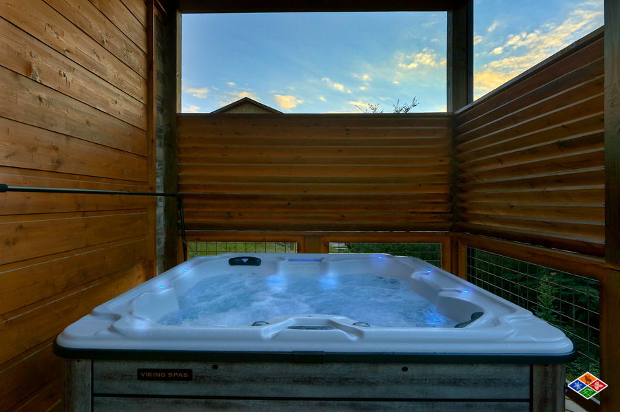 Brand New Honeymoon Pool Cabin