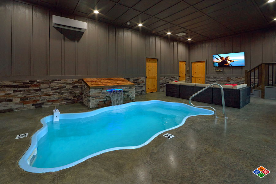 Brand New Honeymoon Pool Cabin