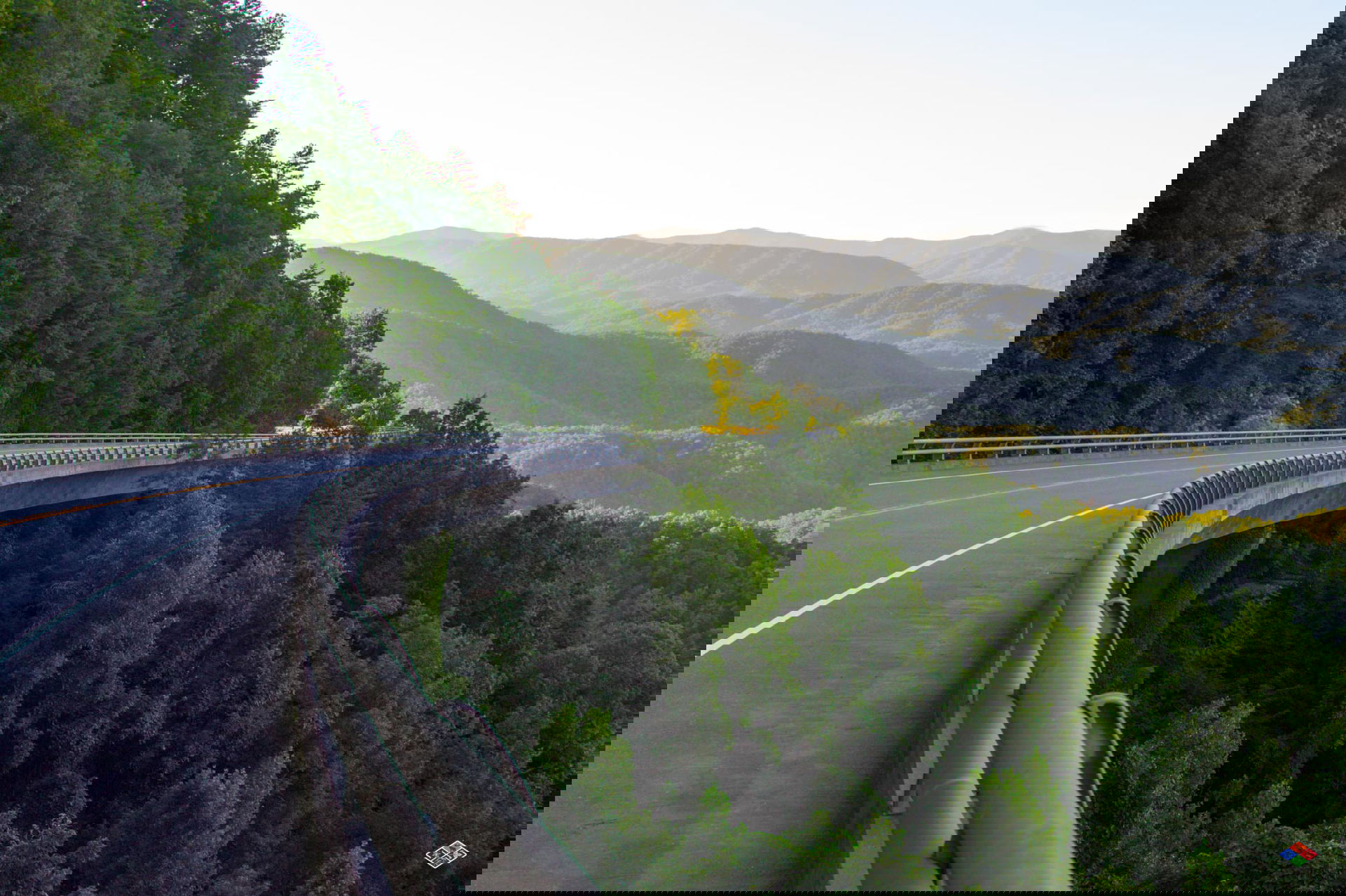 The Best Scenic Drives in the Smoky Mountains