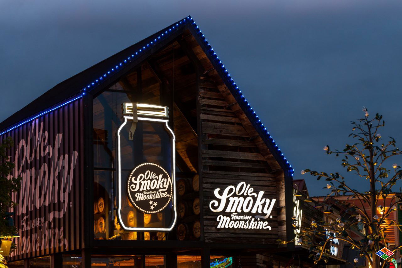 Distillery Tours and Tasting in Gatlinburg