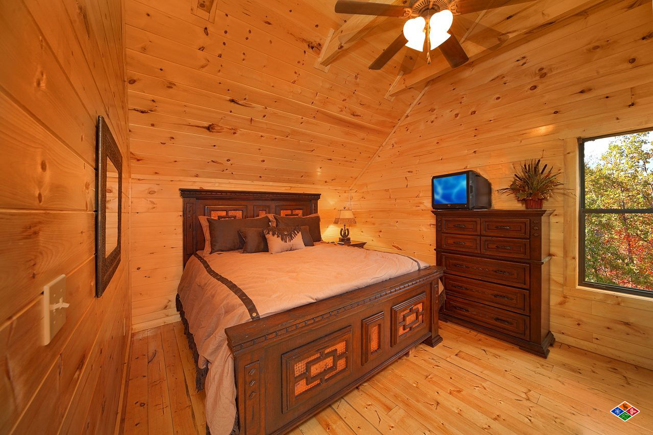 Firefly Lodge - Gatlinburg Cabin - Smoky Mountains