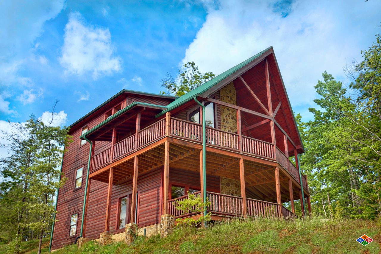 Knotty & Nice - Gatlinburg Cabin - Smoky Mountains