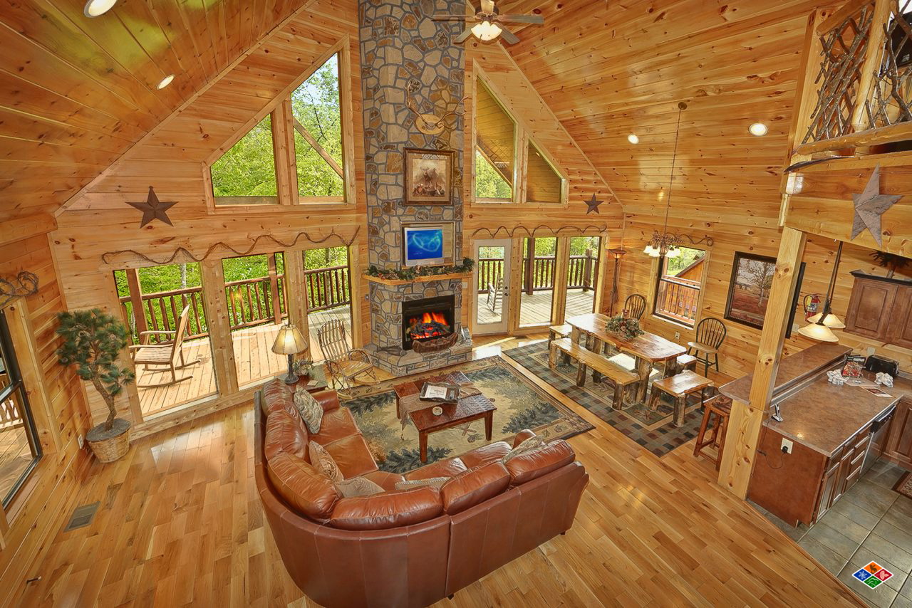 Knotty & Nice - Gatlinburg Cabin - Smoky Mountains