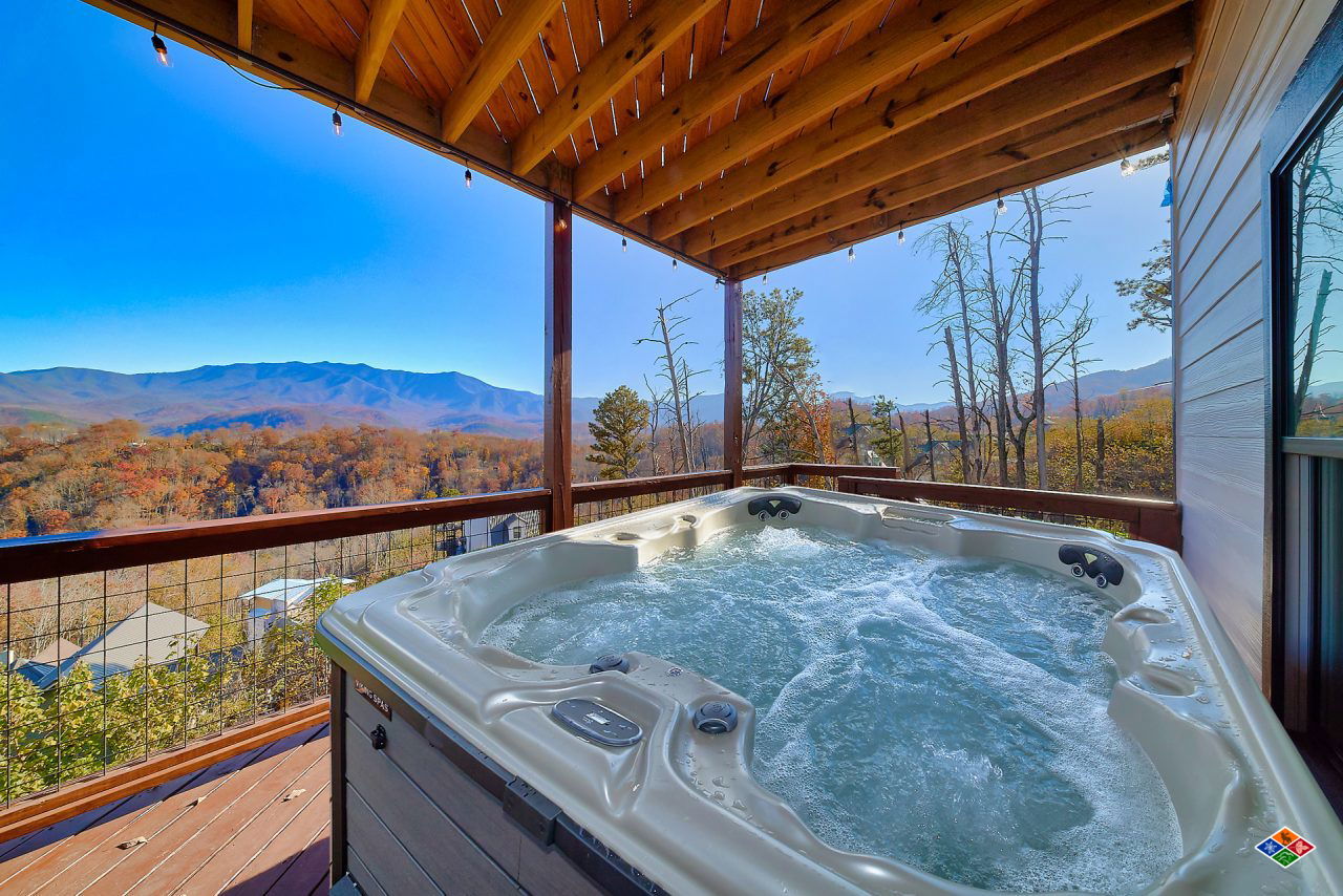 LeConte Luxury Lodge - Unbelievable Mountain Views