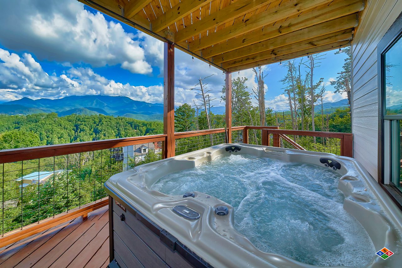 LeConte Luxury Lodge - Unbelievable Mountain Views