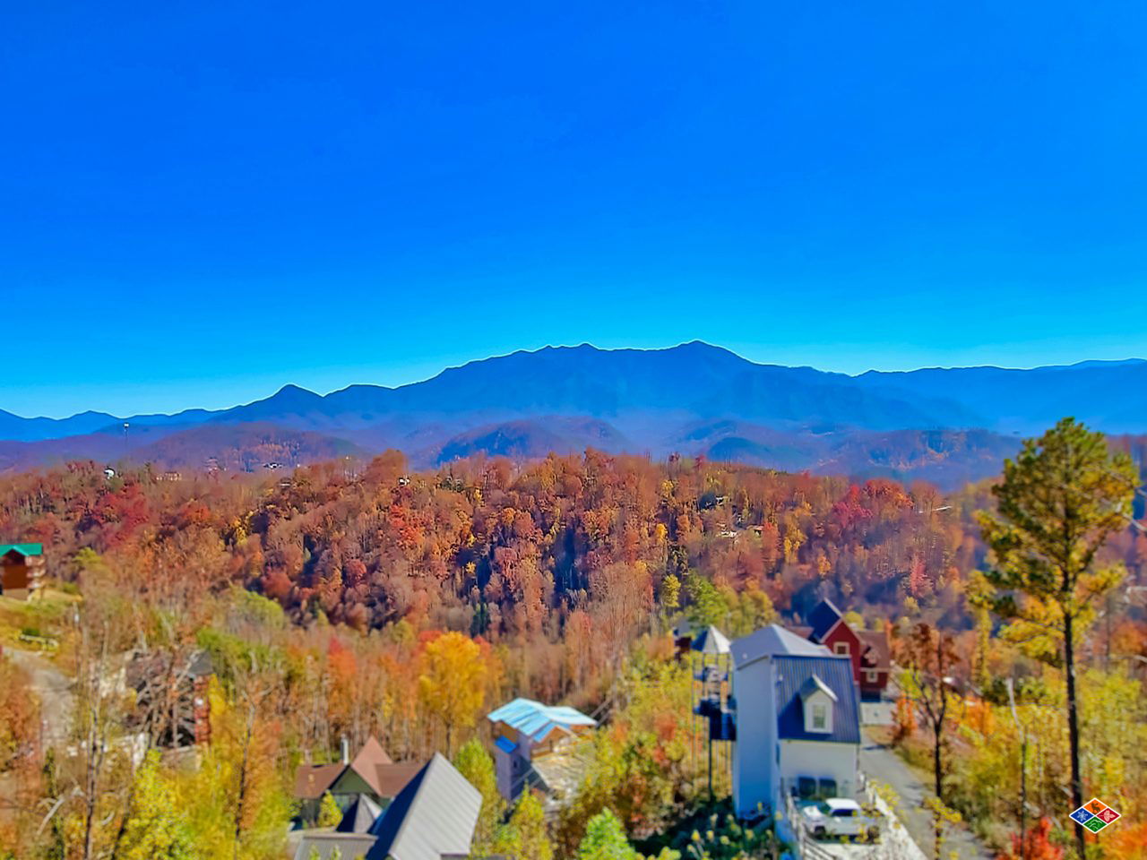 LeConte Luxury Lodge - Unbelievable Mountain Views