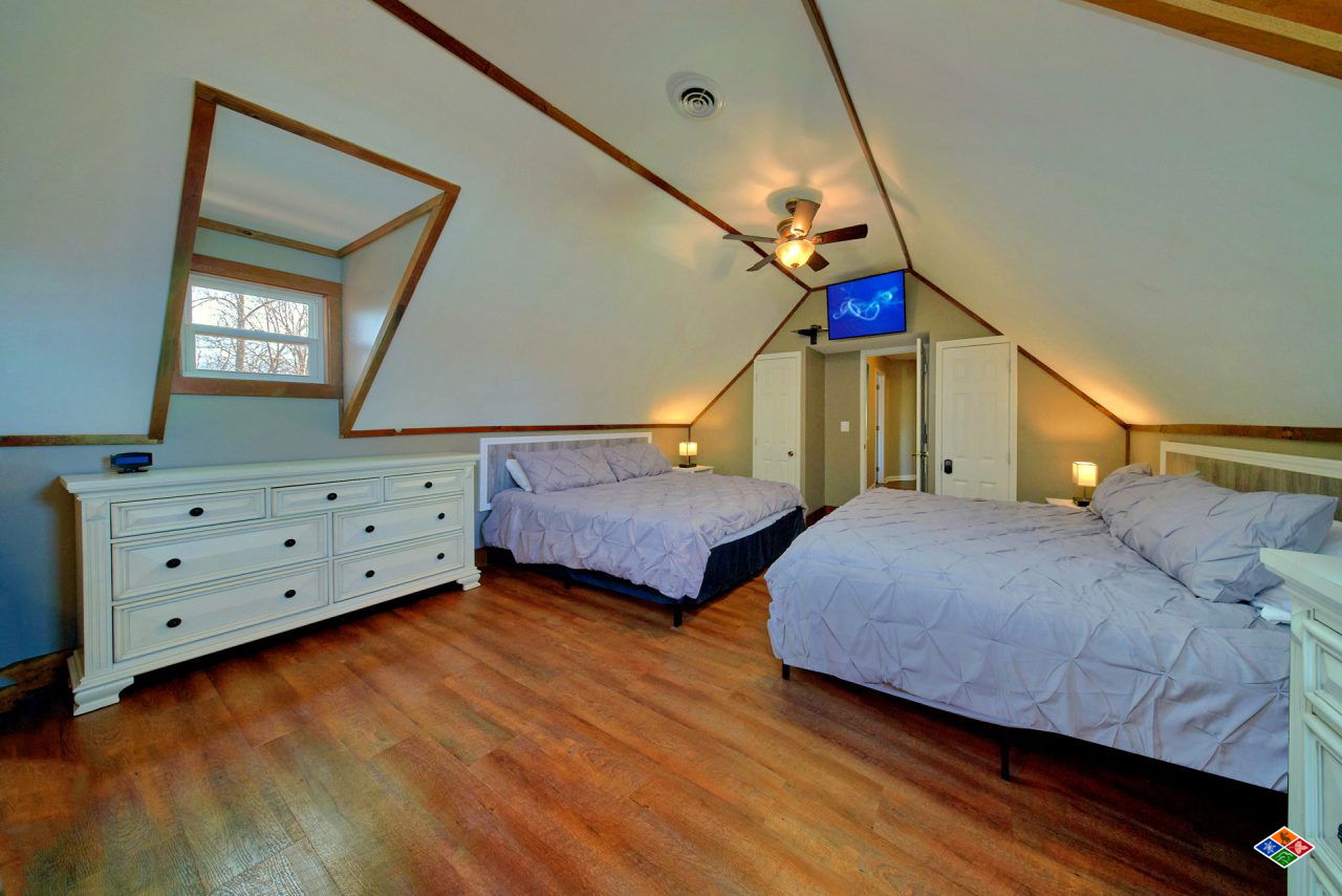 Mountain View Mansion - Gatlinburg Cabin - Smoky Mountains