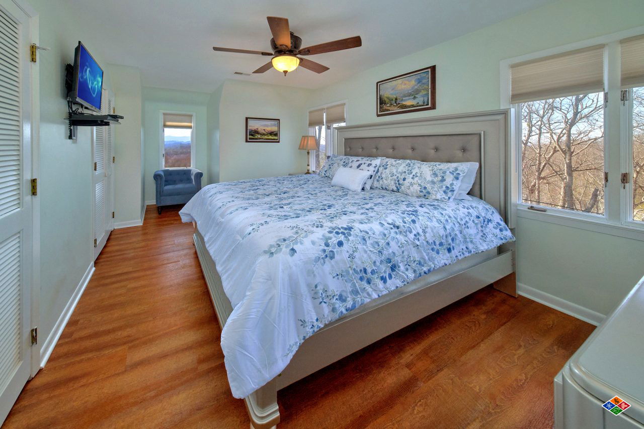 Mountain View Mansion - Gatlinburg Cabin - Smoky Mountains