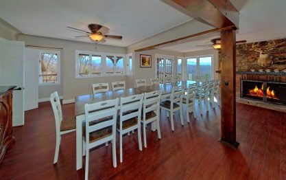 Mountain View Mansion - Gatlinburg Cabin - Smoky Mountains