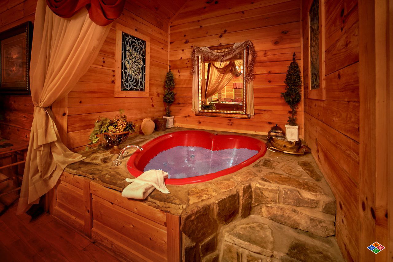 Splish Splash - Sevierville Cabin - Smoky Mountains