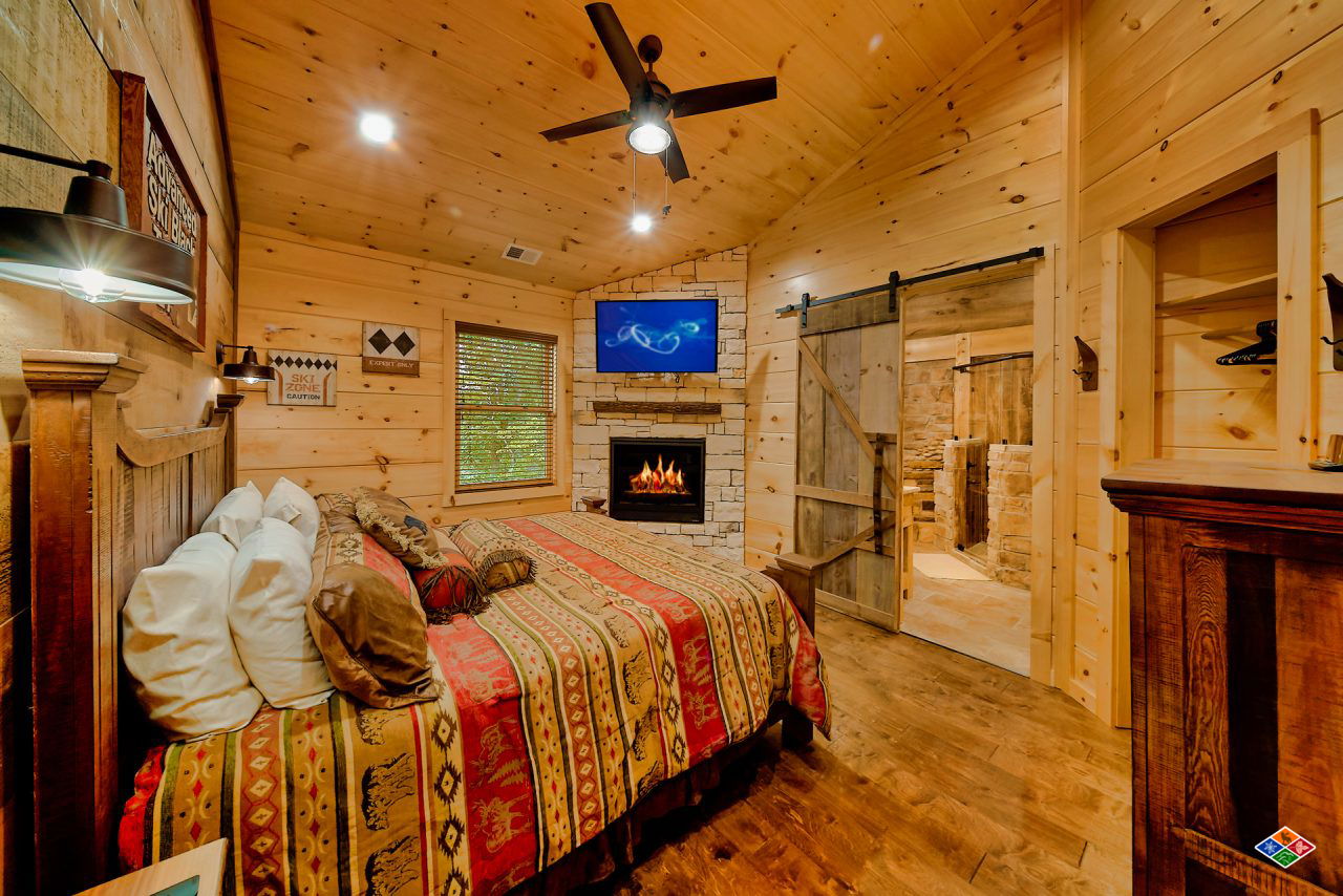 Sunset Pointe Cabin in Gatlinburg