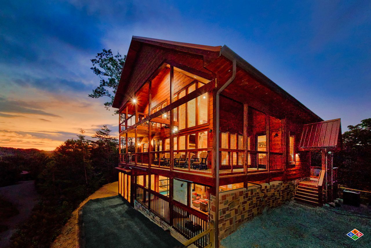 Sunset Pointe Cabin in Gatlinburg