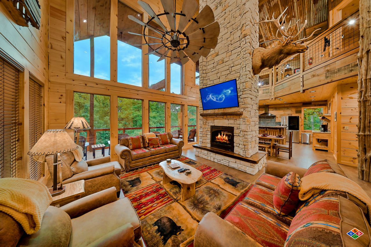 Sunset Pointe Cabin in Gatlinburg